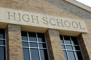 Alternative High Schools: Pros and Cons
